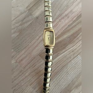 Seiko | Accessories | Seiko Ladies Watch Vintage Gold Tone Bracelet And Rounded Dial | Poshmark